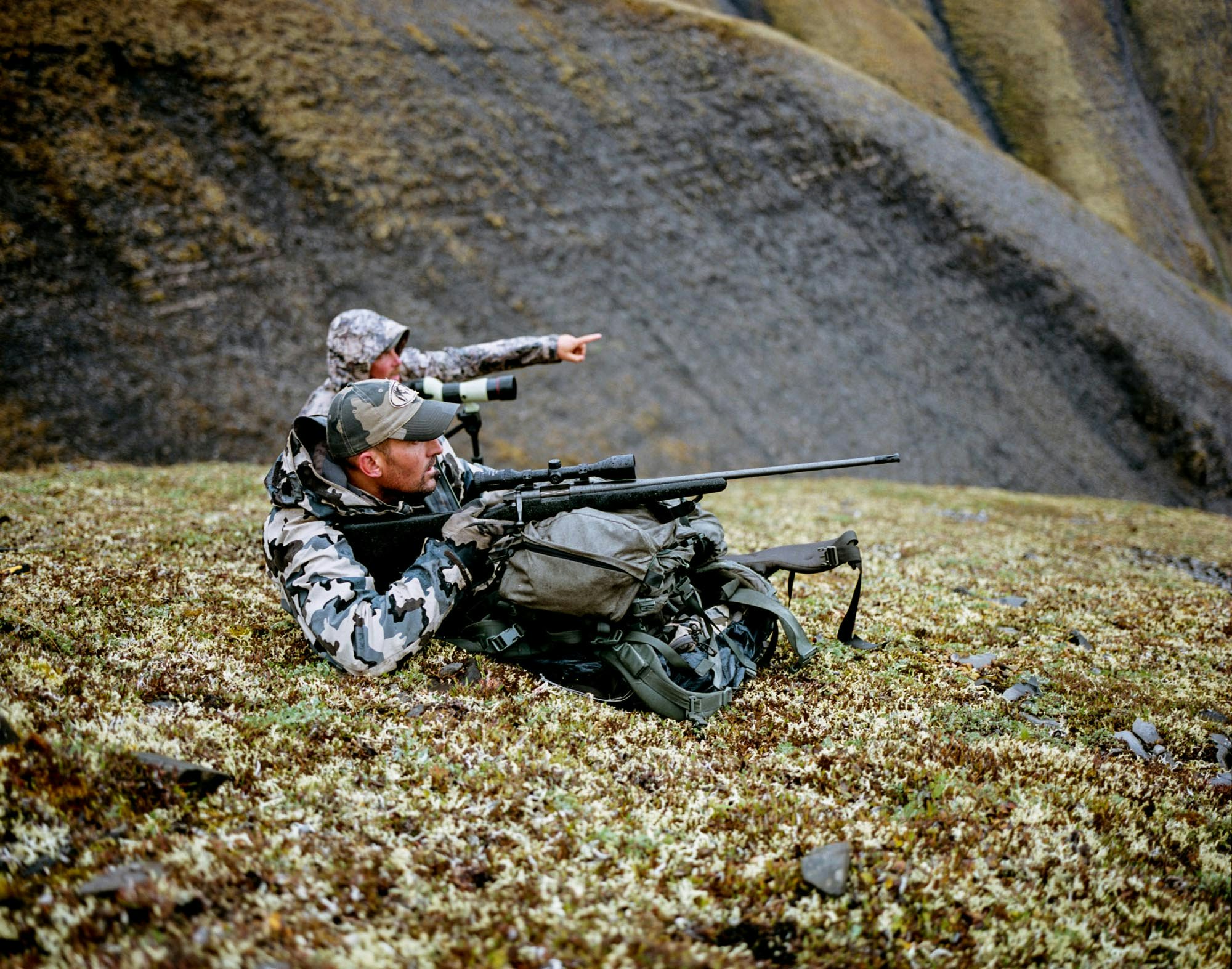 Mountain Hunting – 𝙏𝙃𝙊𝙐𝙎𝘼𝙉𝘿 𝙋𝙀𝙍𝘾𝙀𝙉𝙏 𝙎𝙏𝙐𝘿𝙄𝙊